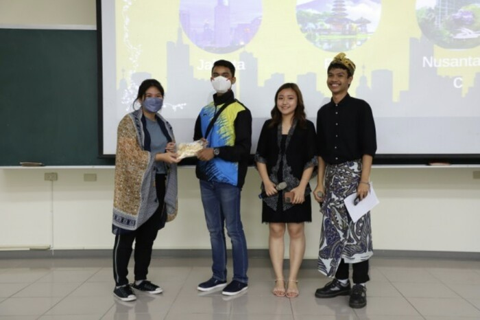 Int'l Office Organizes Sharing Session on Indonesian Culture to Promote ...
