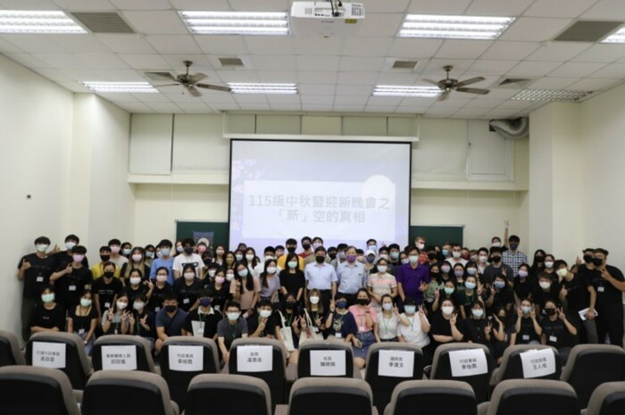 President Chen Welcomes New Int'l Students, Encouraging Them to Remain ...